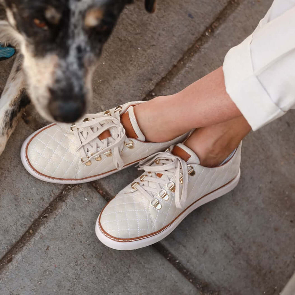 Gold Cream Quilted Walker | HARMONY783